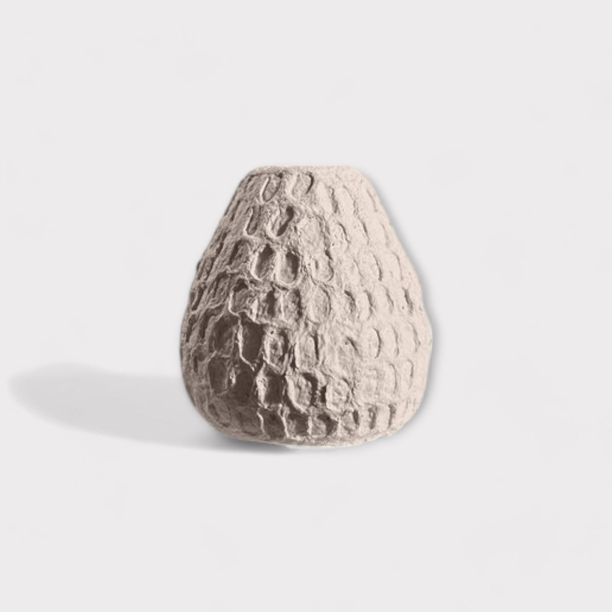 Cotton Stone Vase Petite Tear-Leaf - Soft Beige - Nest & Bird